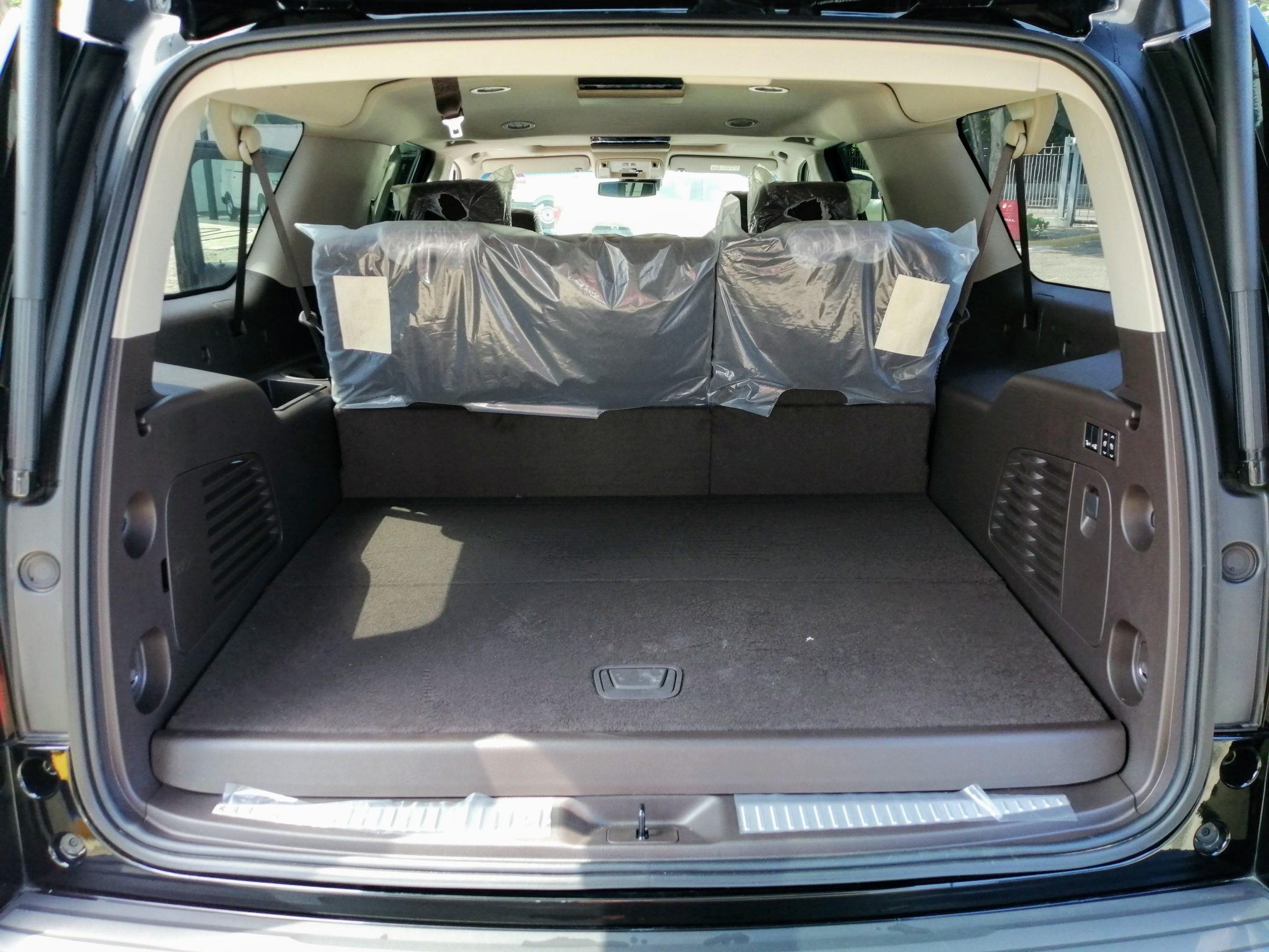 Chevrolet Suburban - El Yaque Motors SRL