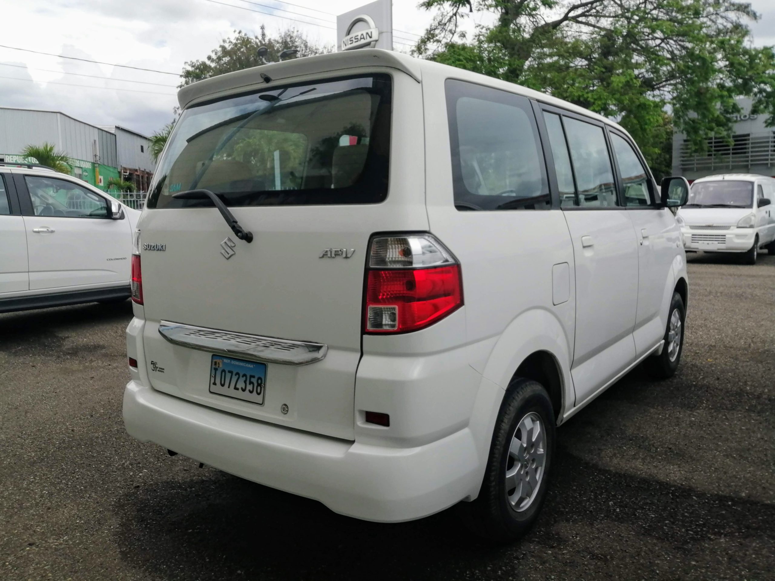 Suzuki APV Pasajeros 2016 - El Yaque Motors SRL