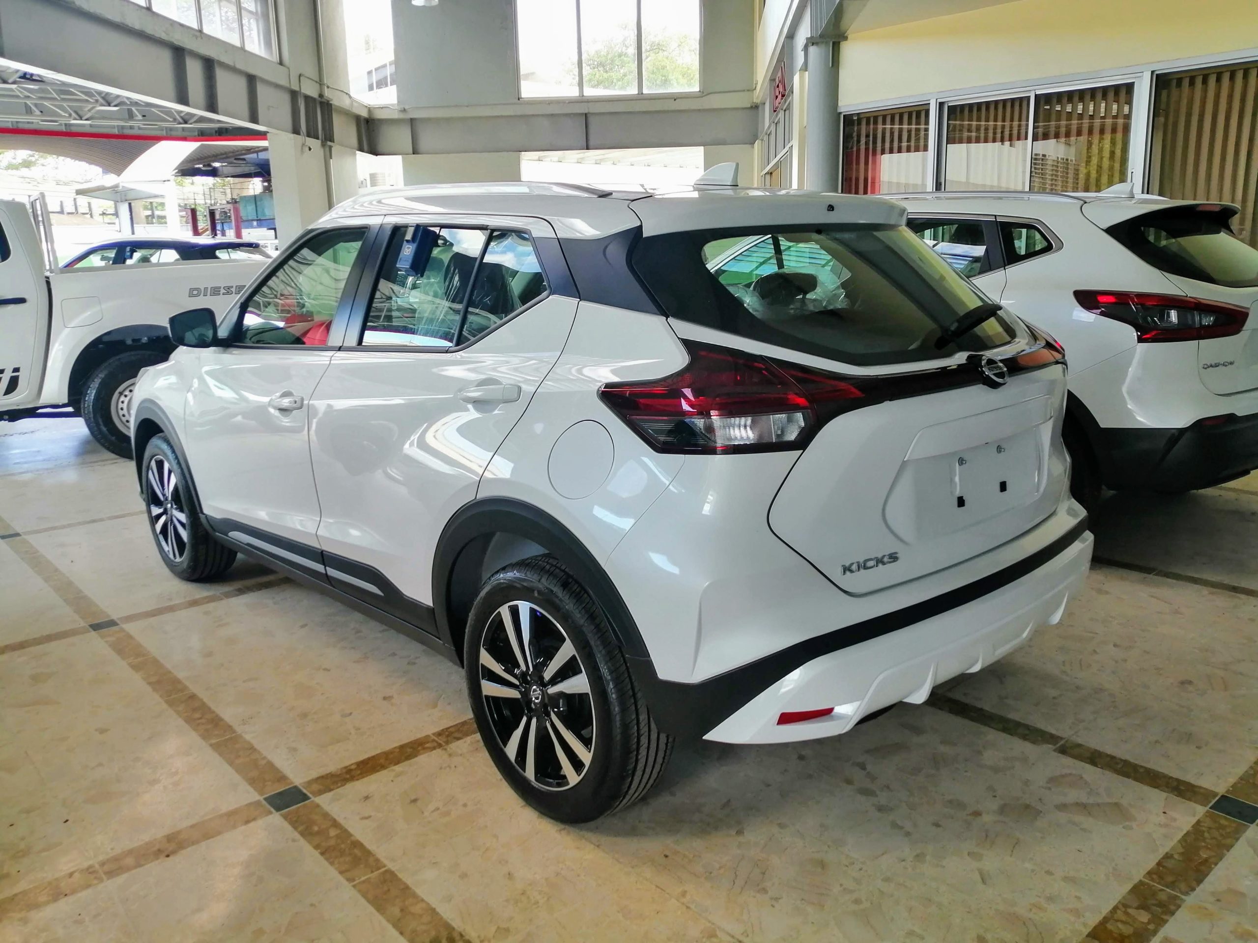 Nissan Kicks Advance 2023 - El Yaque Motors SRL