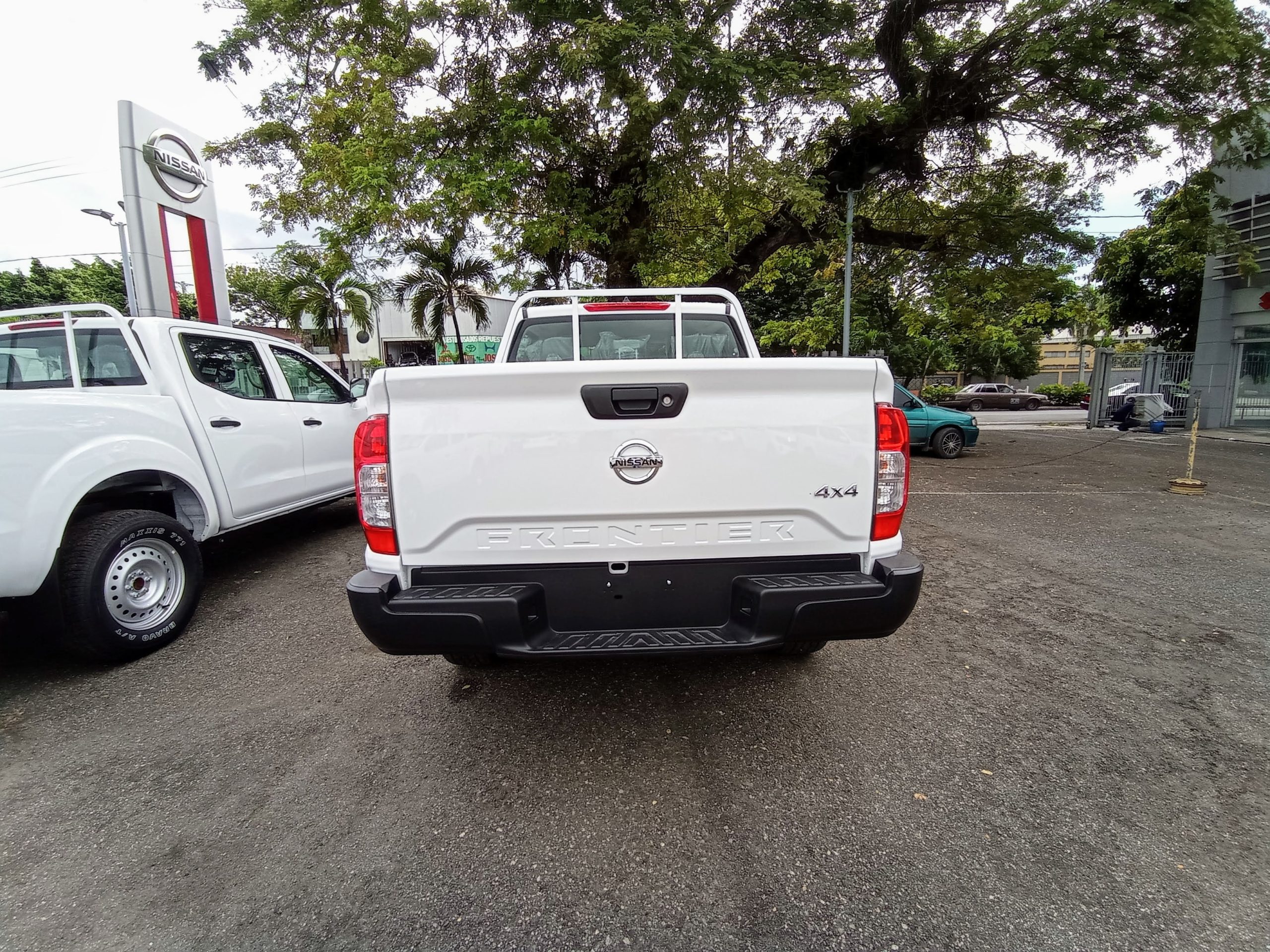 Nissan Frontier S Doble Cabina 4x4 - El Yaque Motors SRL